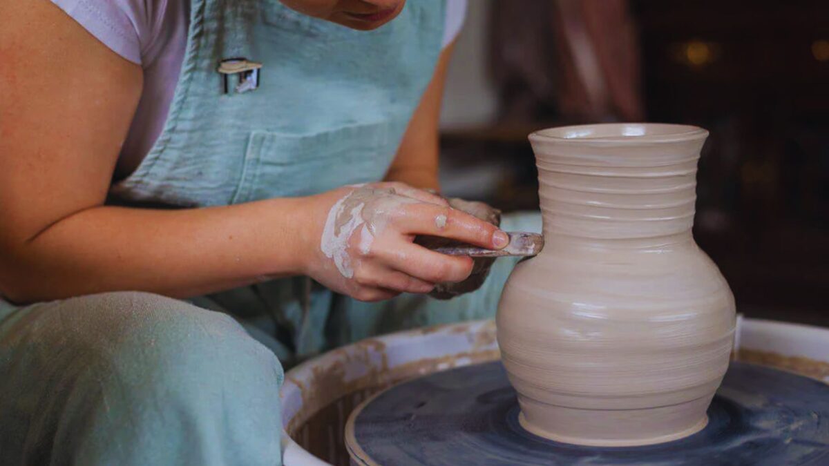 How to Make Pottery at Home: Step-by-Step Guide - TheMasterCraft